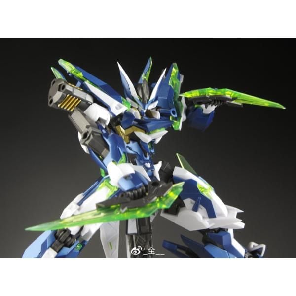 CZ-12A Nebula Plastic Model Kit - Cross Core x Howling Star – nShop ...