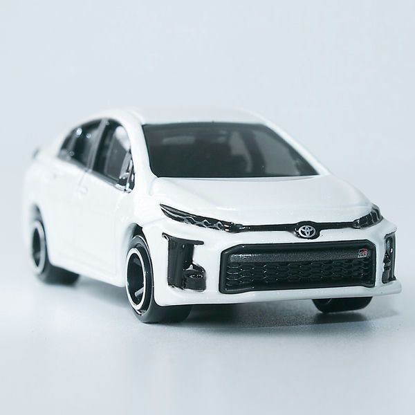 Mô hình xe đồ chơi Tomica No. 76 Toyota Prius PHV GR Sport – nShop - Game & Hobby