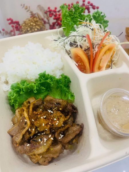 Cơm Bento bò xào – Cửa hàng thực phẩm Goocfood