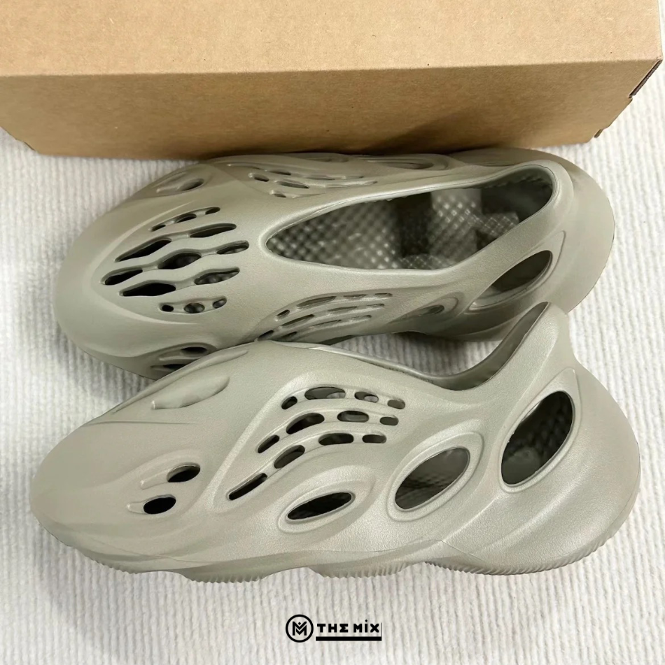 adidas Yeezy Foam Runner Stone Salt - GV6840 - Hàng Chính Hãng – The ...
