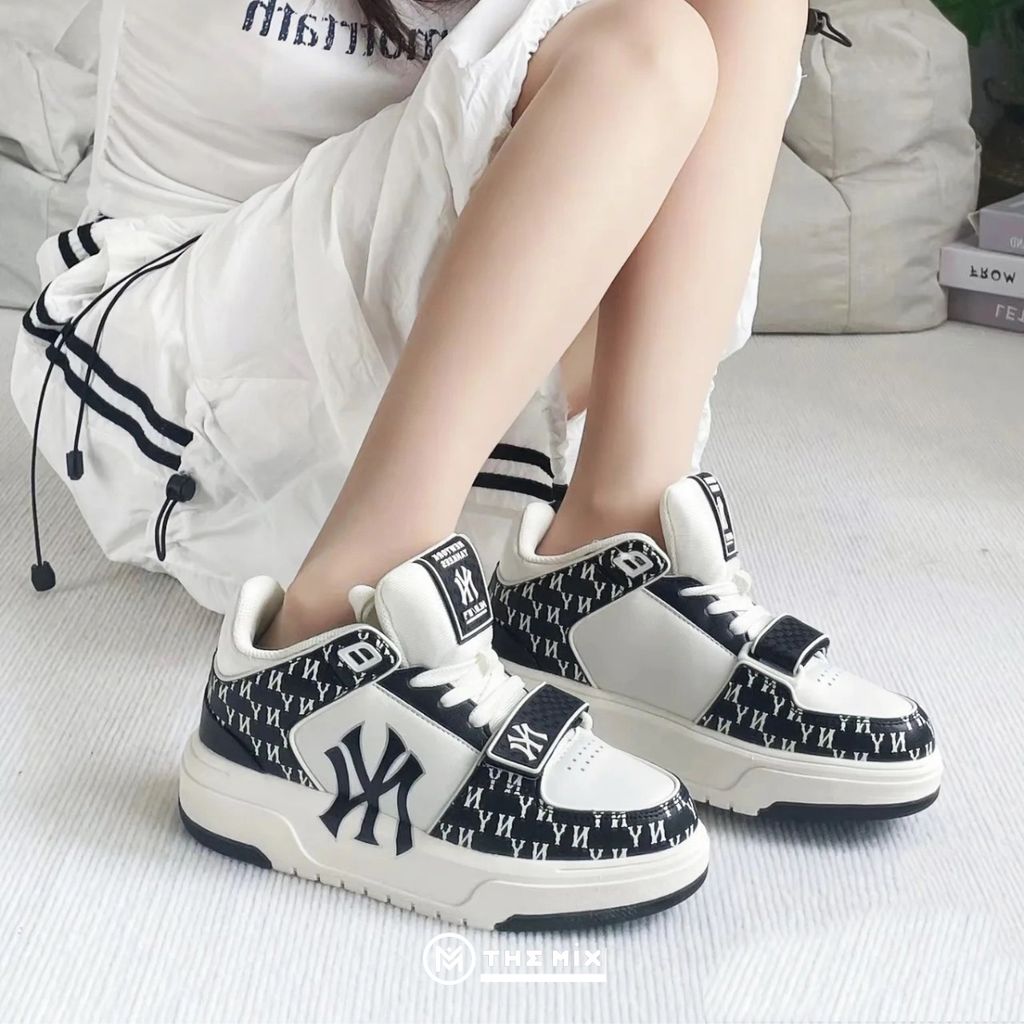 MLB Liner Mid Classic "Monogram" Đen - 3ASXLM13N-50BKS - Chính Hãng ...