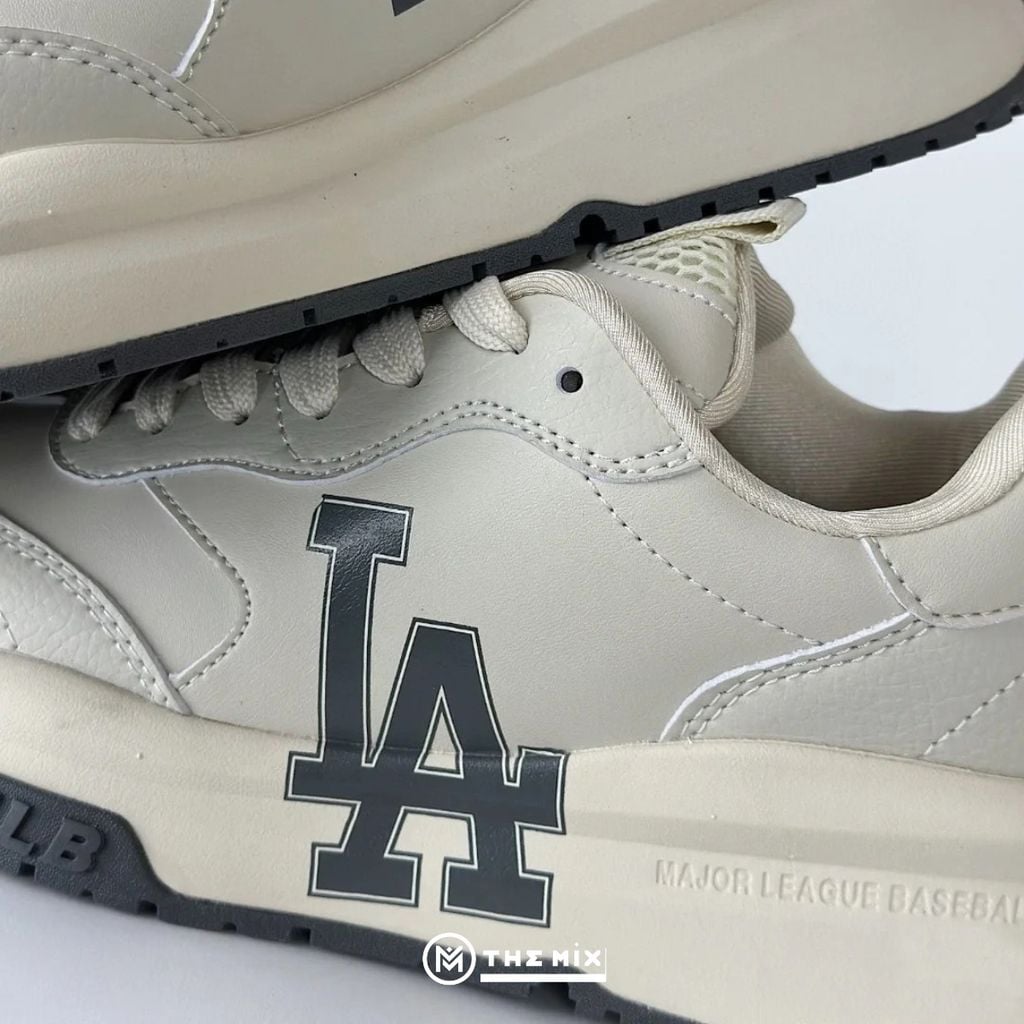 MLB Chunky Runner LA Dodgers Ivory - 3ASHCRB3N-07IVS - Chính Hãng – The ...