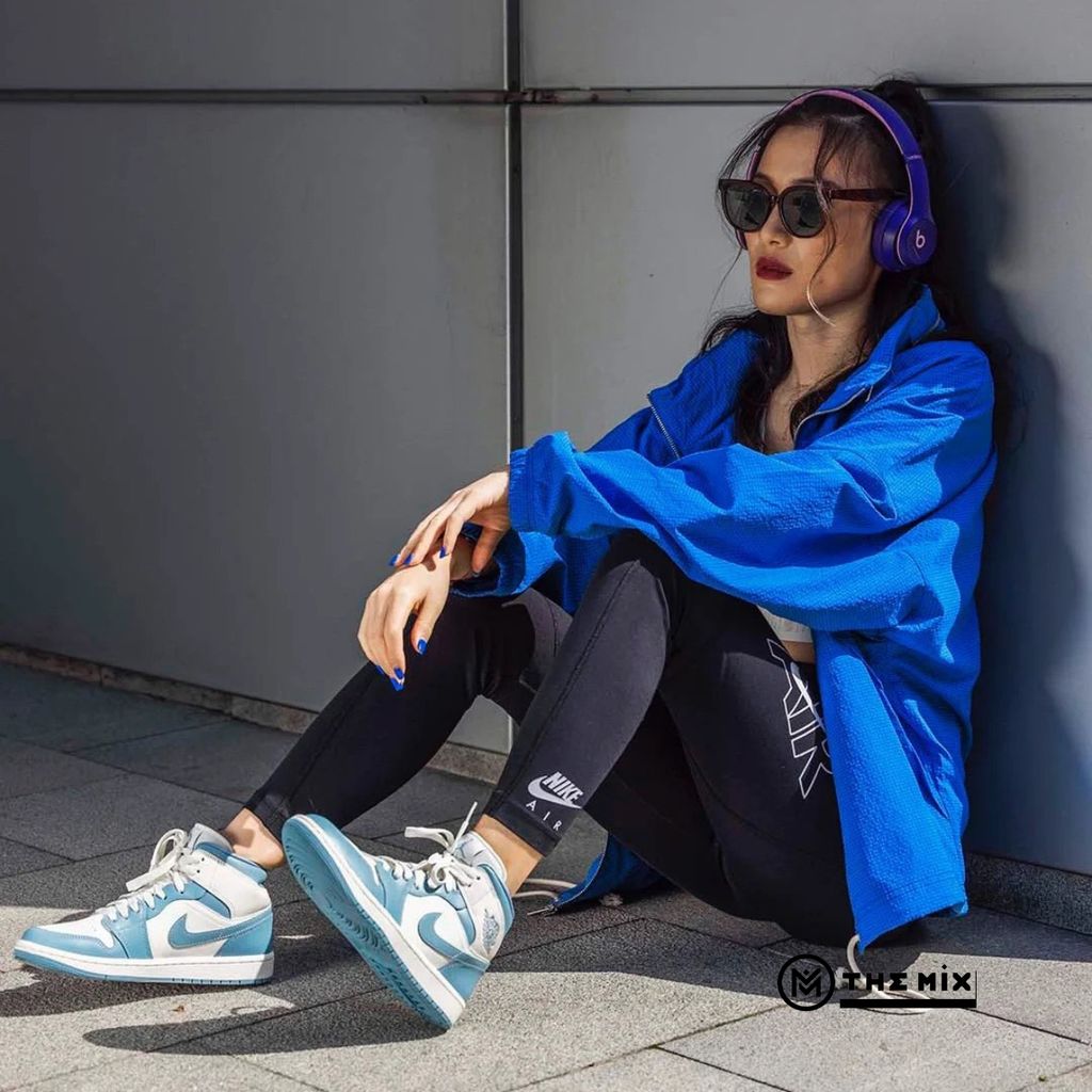 Nike Air Jordan 1 Mid 'University Blue' - BQ6472-141 - Chính Hãng – The ...