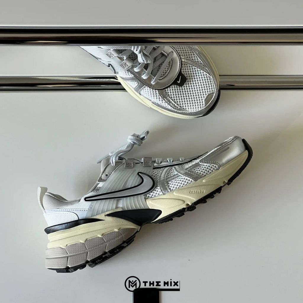 Nike V2K Run Summit White Metallic Silver - Mã FD0736-100 - Chính Hãng ...