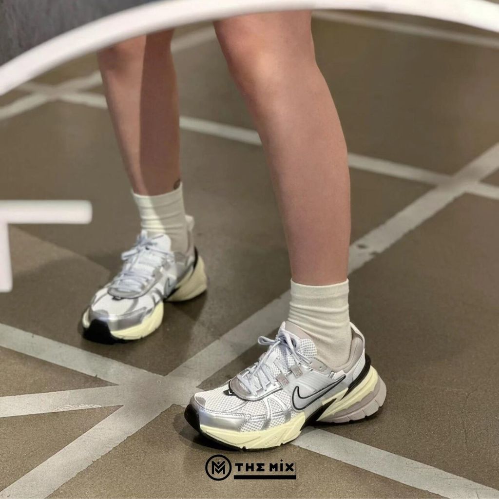 Nike V2K Run Summit White Metallic Silver - Mã FD0736-100 - Chính Hãng ...