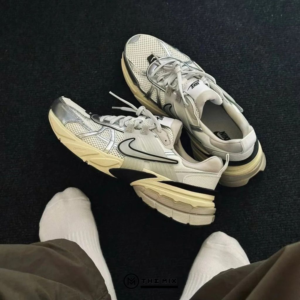 Nike V2K Run Summit White Metallic Silver - Mã FD0736-100 - Chính Hãng ...