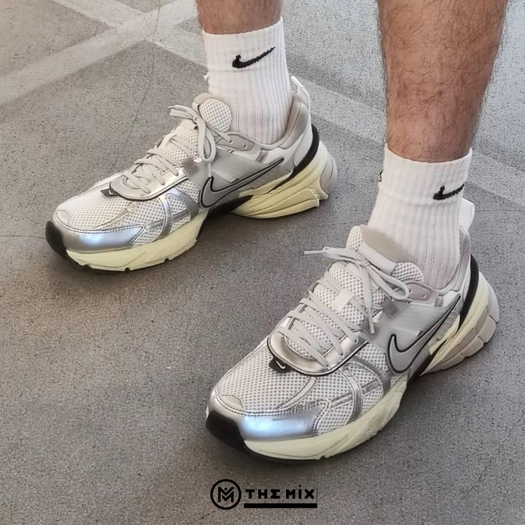 Nike V2K Run Summit White Metallic Silver - Mã FD0736-100 - Chính Hãng ...