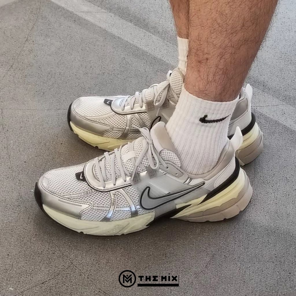 Nike V2K Run Summit White Metallic Silver - Mã FD0736-100 - Chính Hãng ...