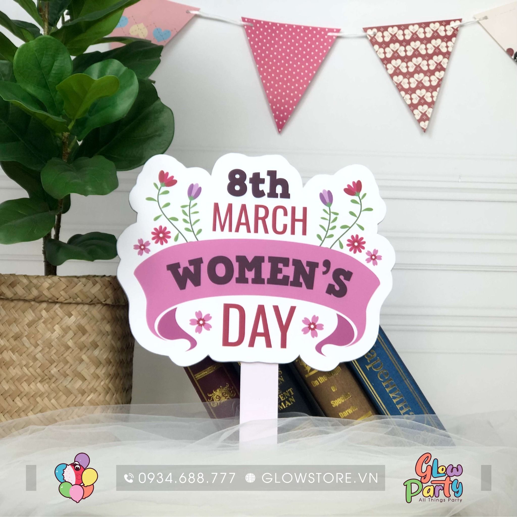 Props chụp hình cầm tay - Happy Women's Day – Glowstore