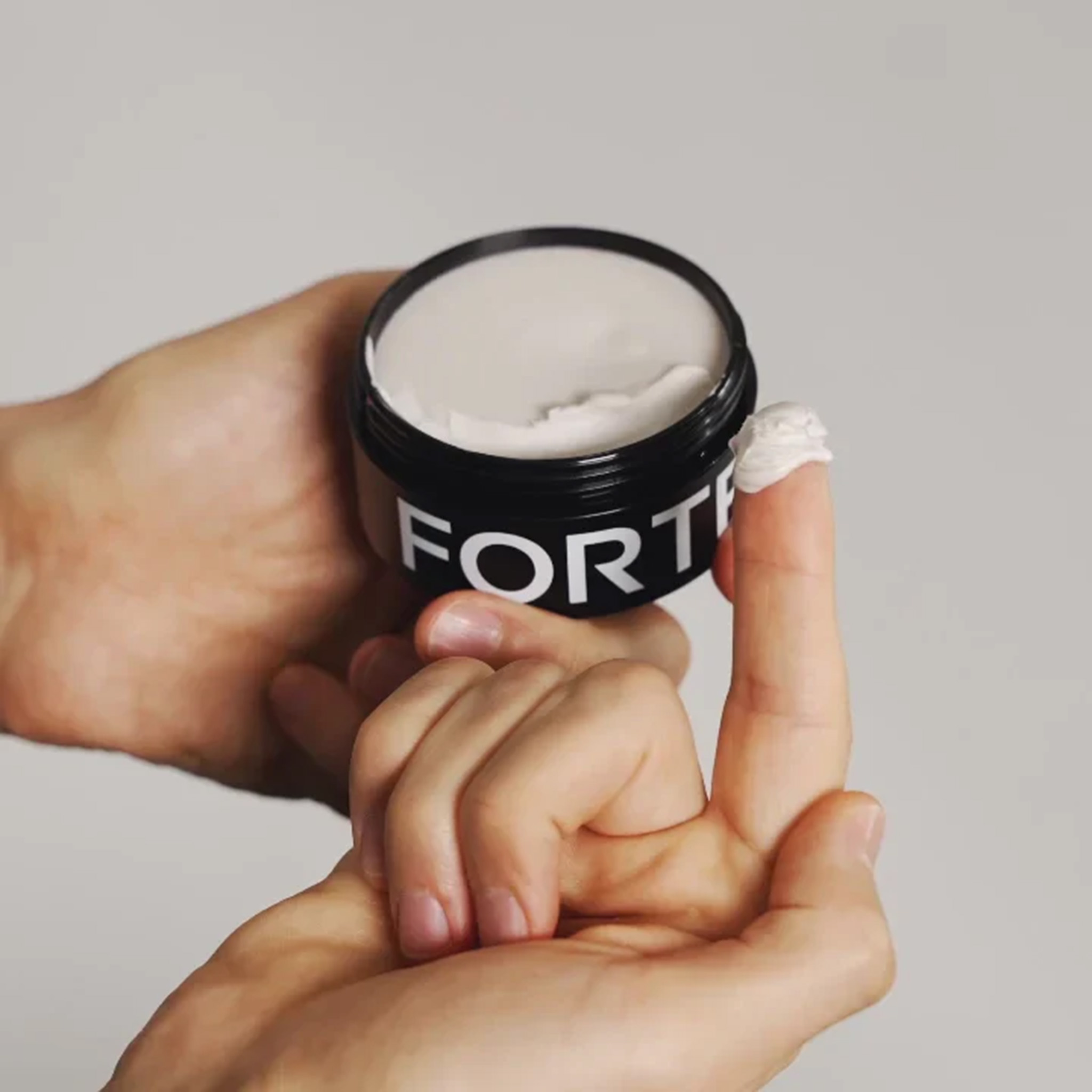 Sáp vuốt tóc Forte Series CONTROL CLAY - 75 g – Hair Bros