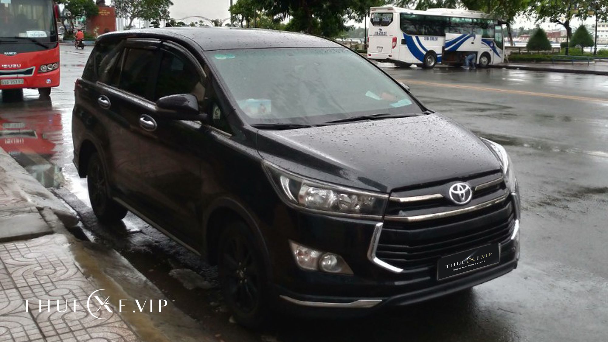 Cho Thuê Xe Toyota Innova Cao Cấp Tại TP HCM - thuexe.vip