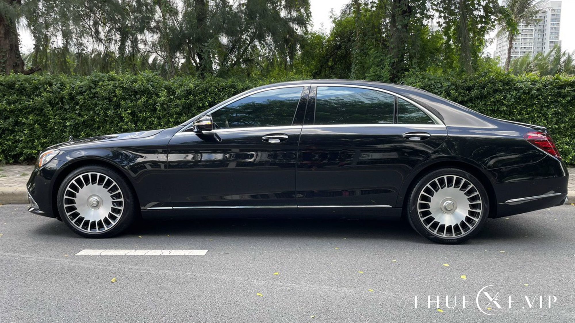 Mercedes S450 Luxury VIP car rental in HCM City - Mer s500, s450, s400 – thuexe.vip