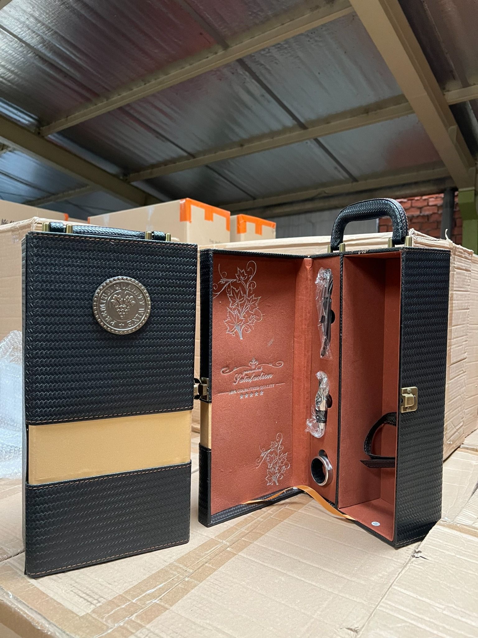 Hộp rượu da HO4-301 – EPVINA