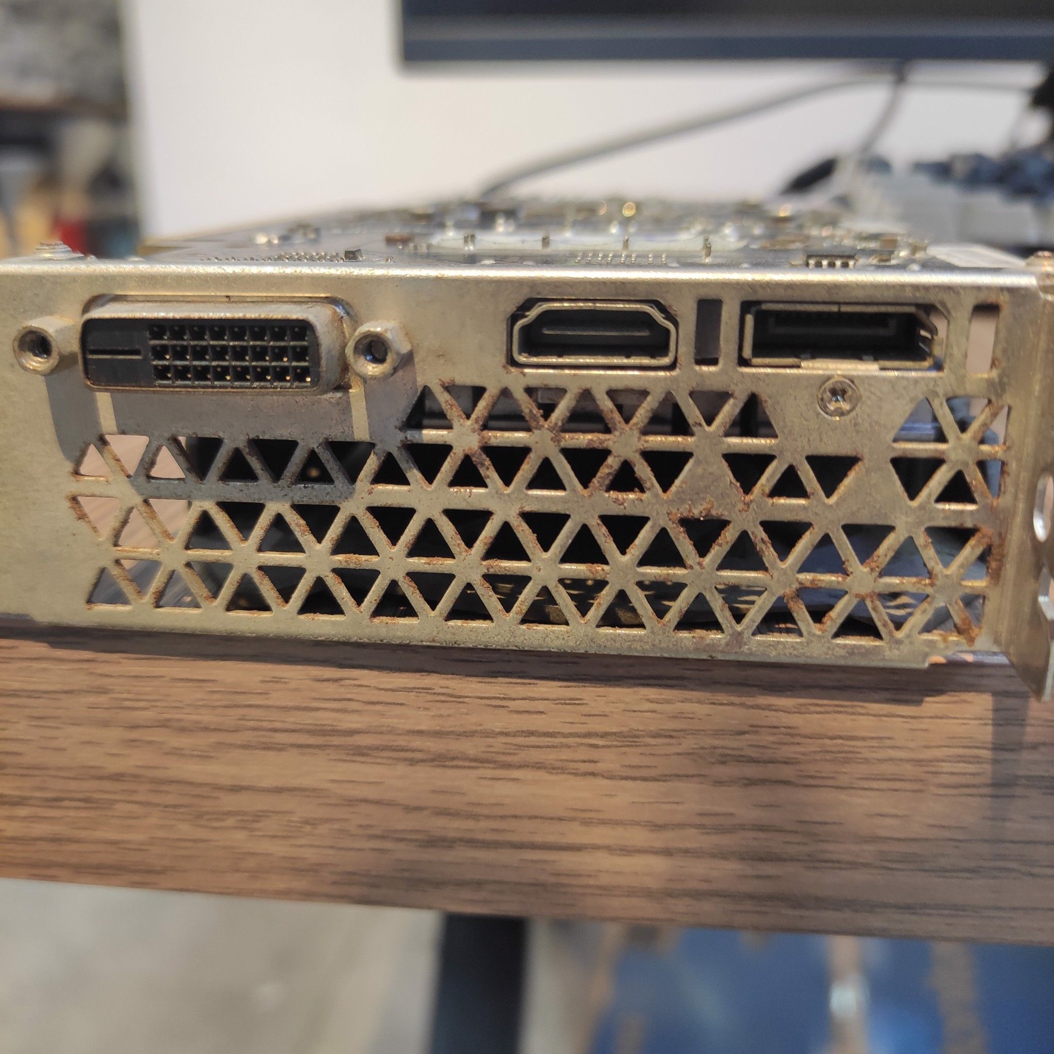 VGA COLORFUL GTX 1060 6GB (N1060-605 WK3) HBH – Máy Tính Biên Hòa