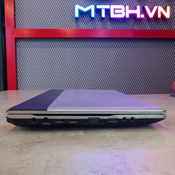 LAPTOP SAMSUNG RV409 CORE I3-M380 | RAM 2GB | HDD 320GB | INTEL HD GRA ...