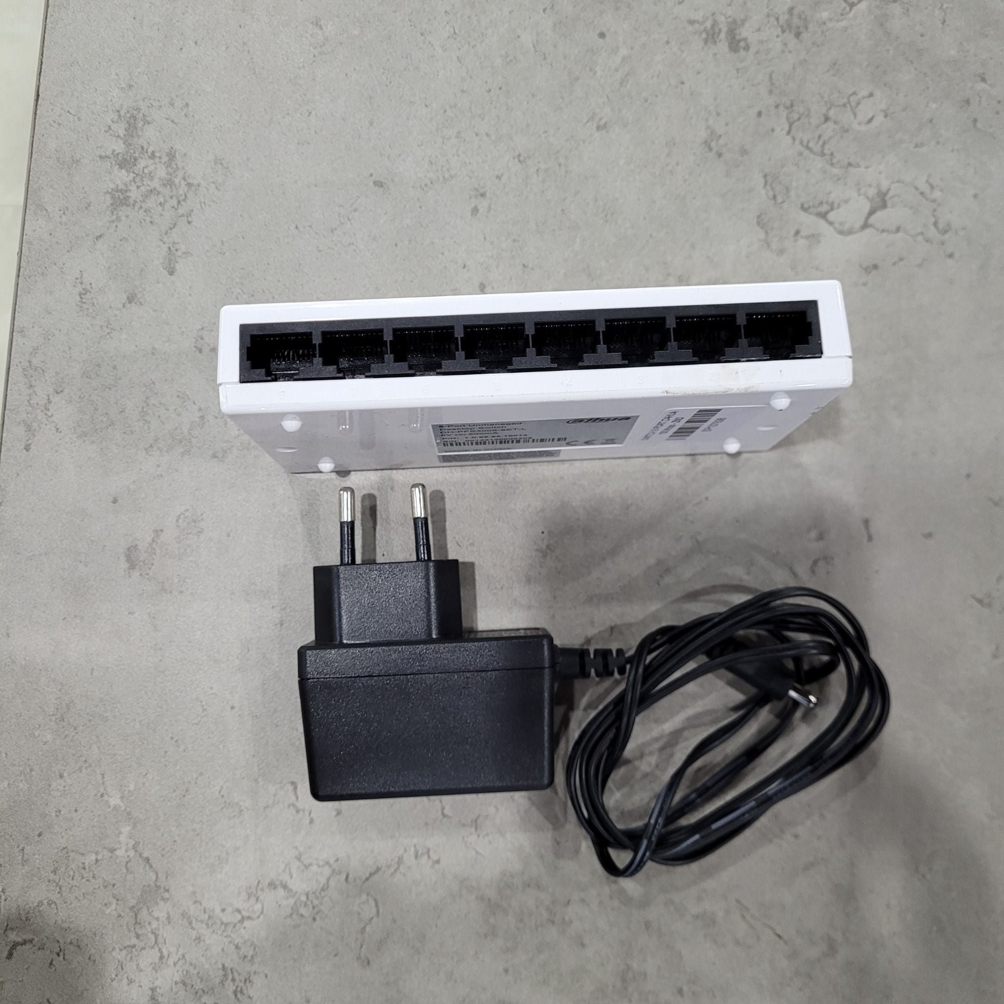 SWITCH 8 PORT DAHUA 100Mbps - 2ND – Máy Tính Biên Hòa