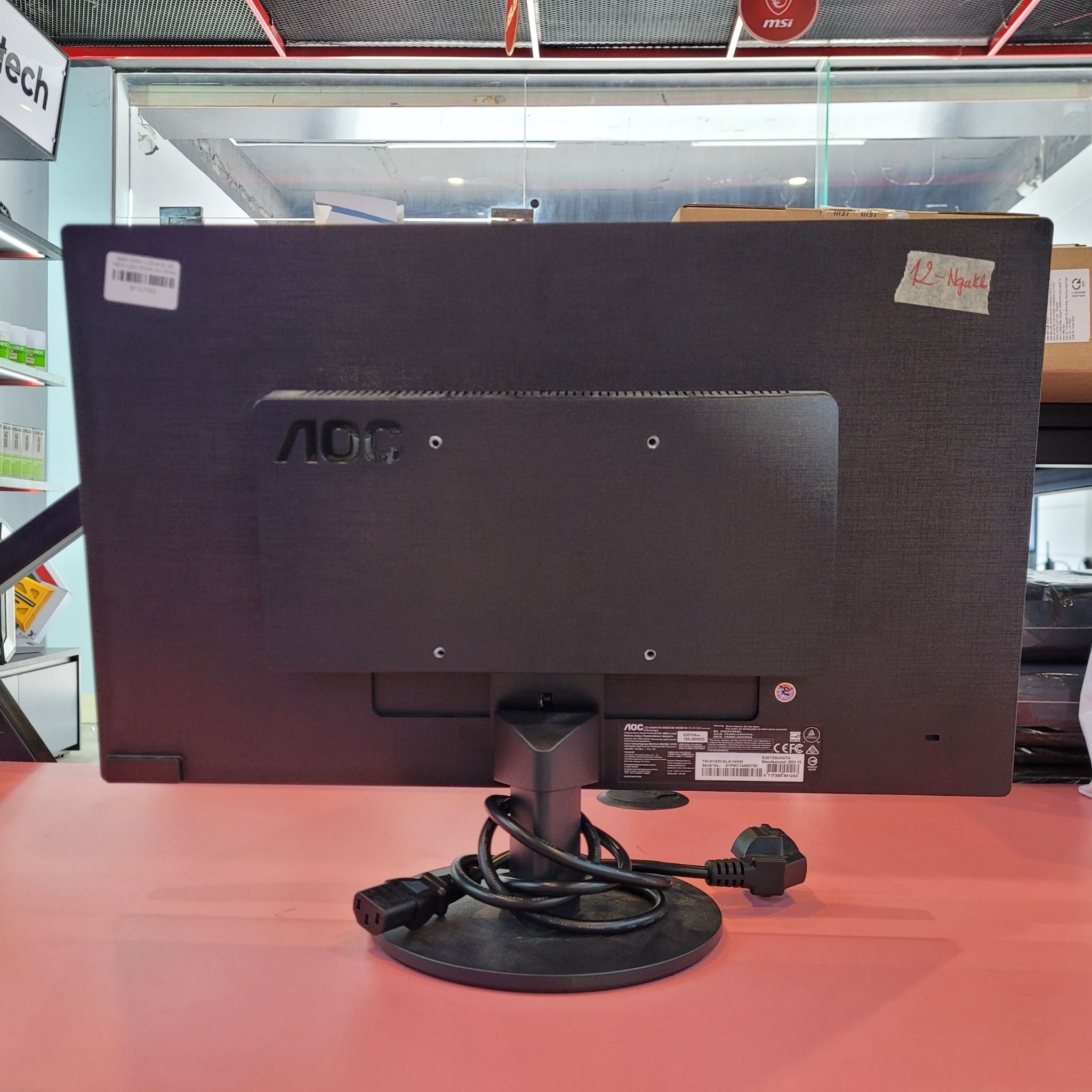 MÀN HÌNH LCD AOC 20 INCH E2070SWN HD 60HZ VGA - 2ND CBH – Máy Tính Biên Hòa