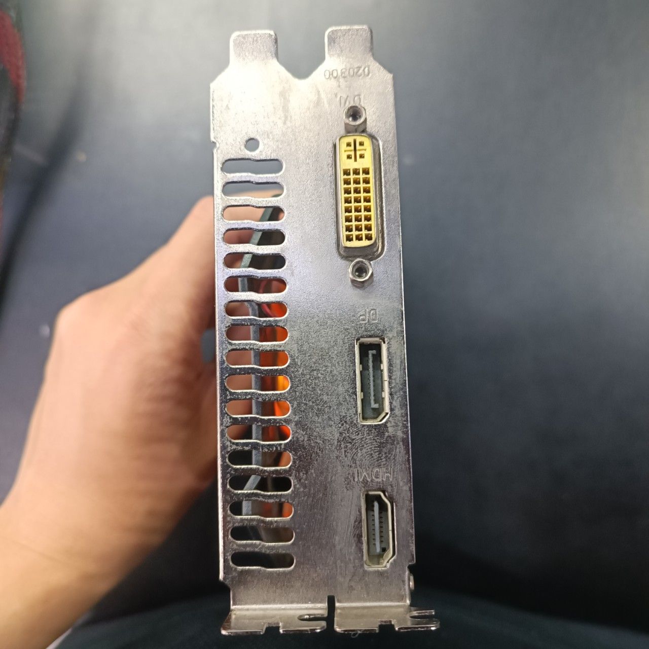 VGA ZOTAC GTX 750 TI 2GD5 BH 1 THÁNG – Máy Tính Biên Hòa