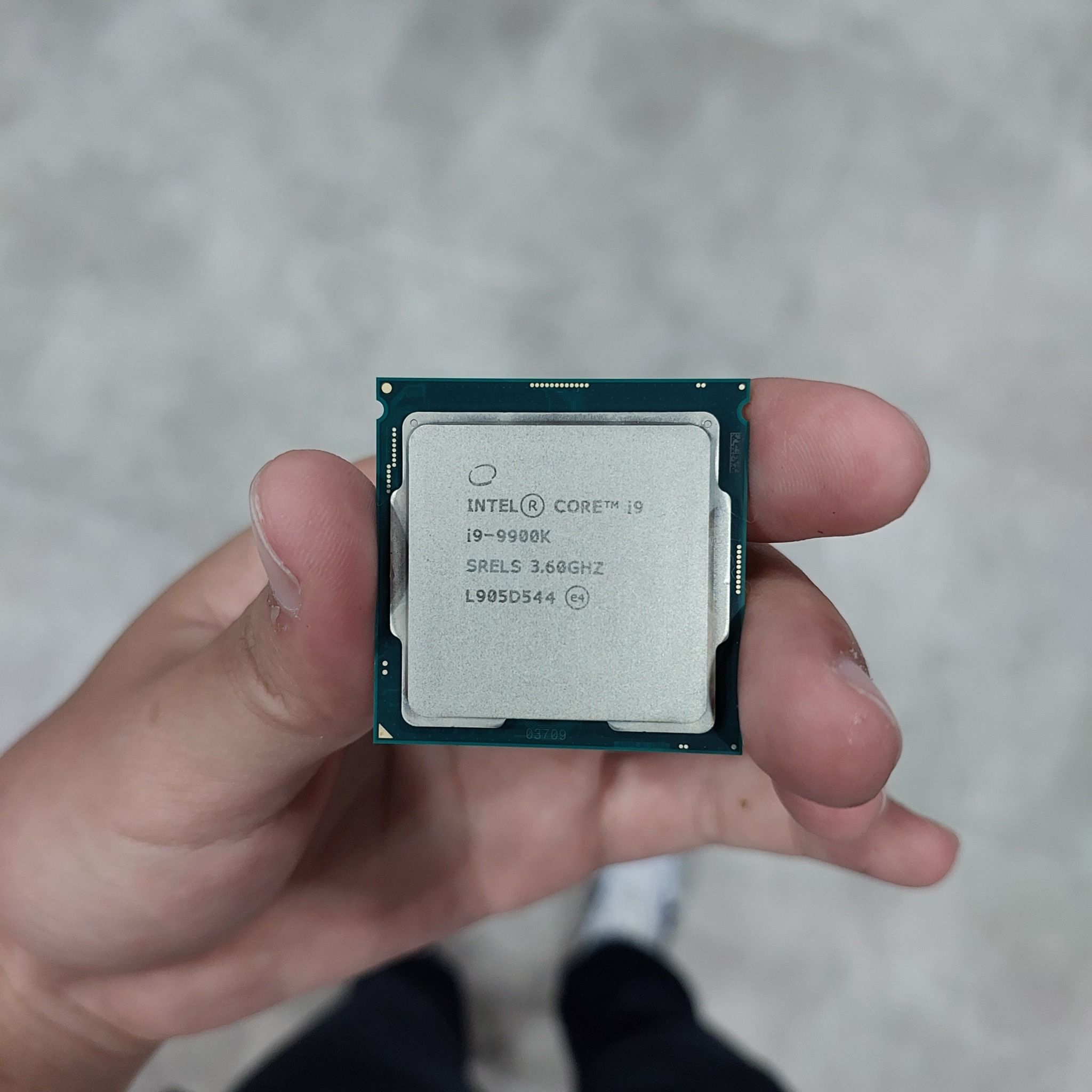 CPU Intel Core i9 9900K BOX BH 1 THÁNG – Máy Tính Biên Hòa