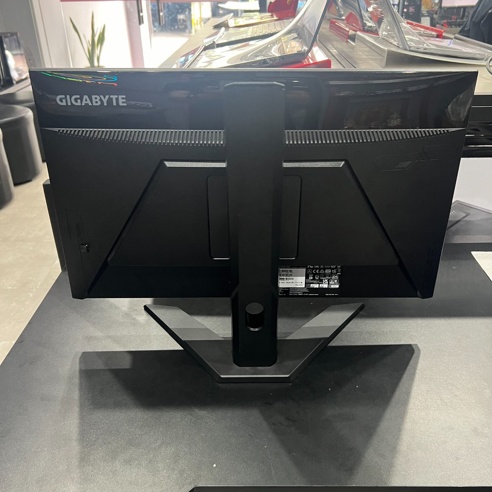 MÀN HÌNH LCD GAMING GIGABYTE G24F-EK 24" IPS 165Hz - 2ND LIKENEW 99% F ...