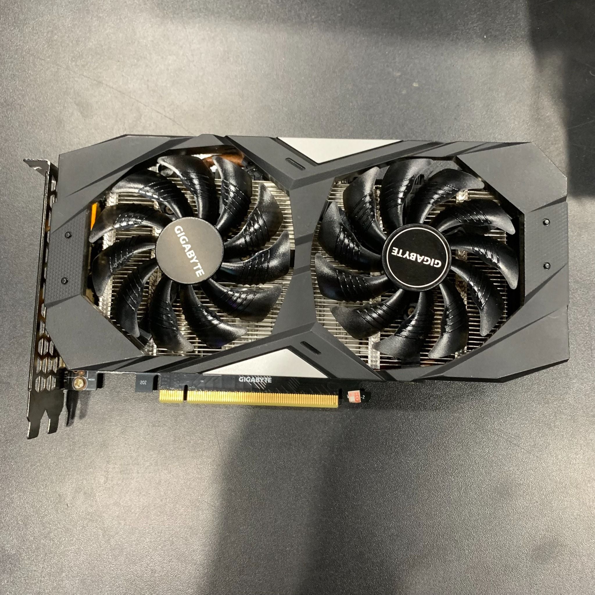 VGA GIGA GTX 1660 SUPER GAMING OC 6G 2 FAN BH 1 THÁNG – Máy Tính Biên Hòa