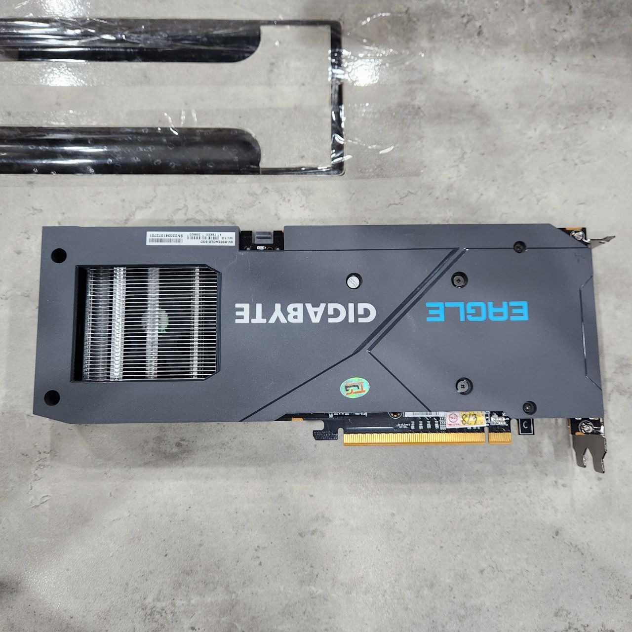 VGA GIGABYTE RX 6600 EAGLE 8G 3FAN LIKE NEW BH 3 THÁNG – Máy Tính Biên Hòa
