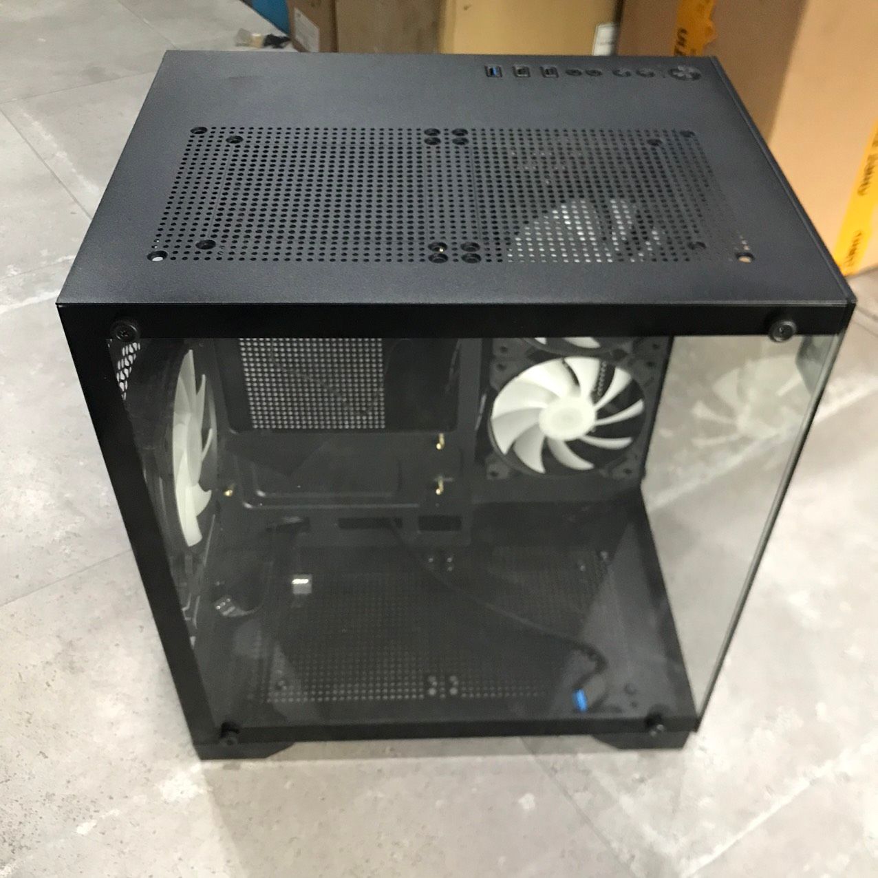 CASE EMASTER ECG985 2ND HBH – Máy Tính Biên Hòa