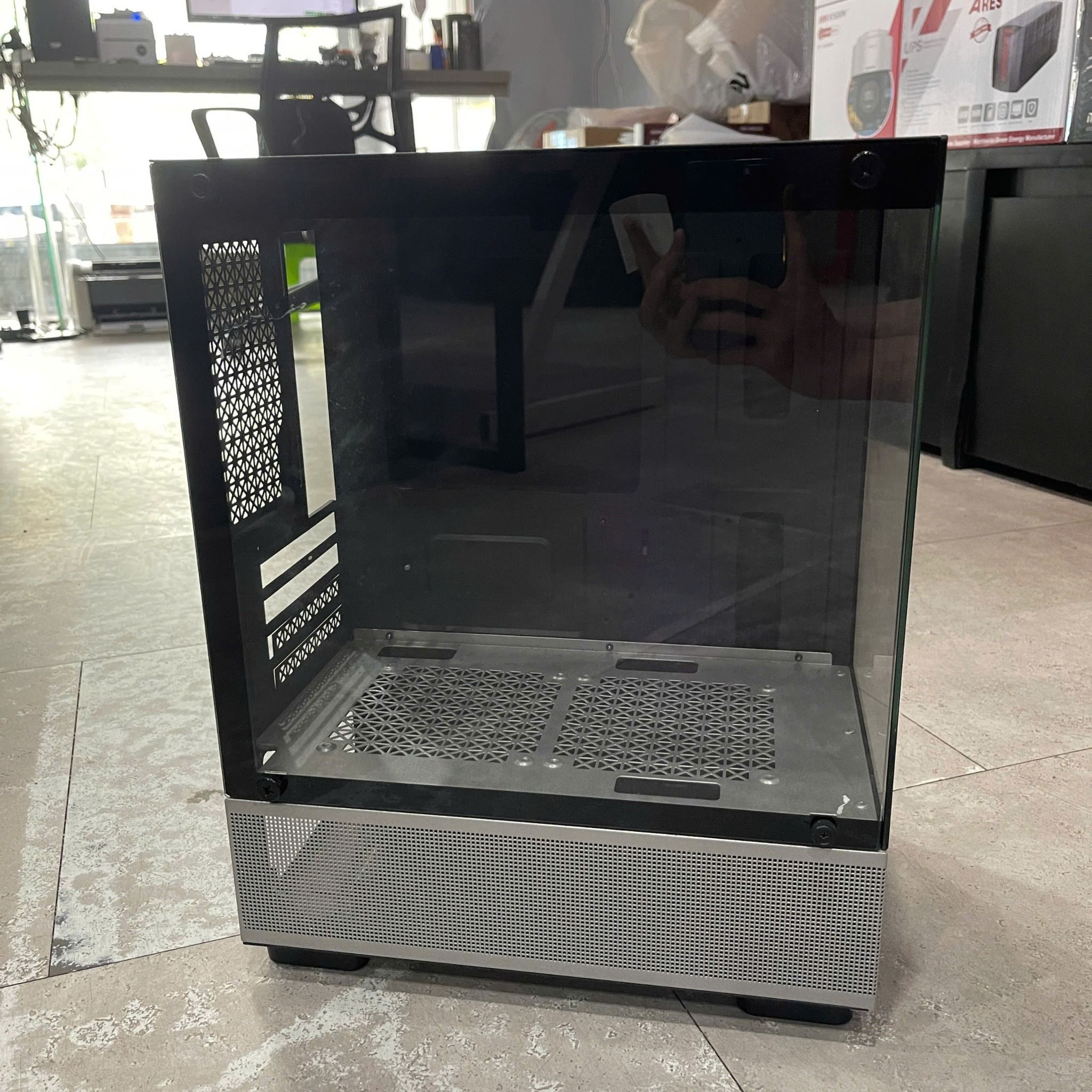 CASE MIK AETHER BLACK (MATX/MID TOWER/MÀU ĐEN) 2ND HBH – Máy Tính Biên Hòa