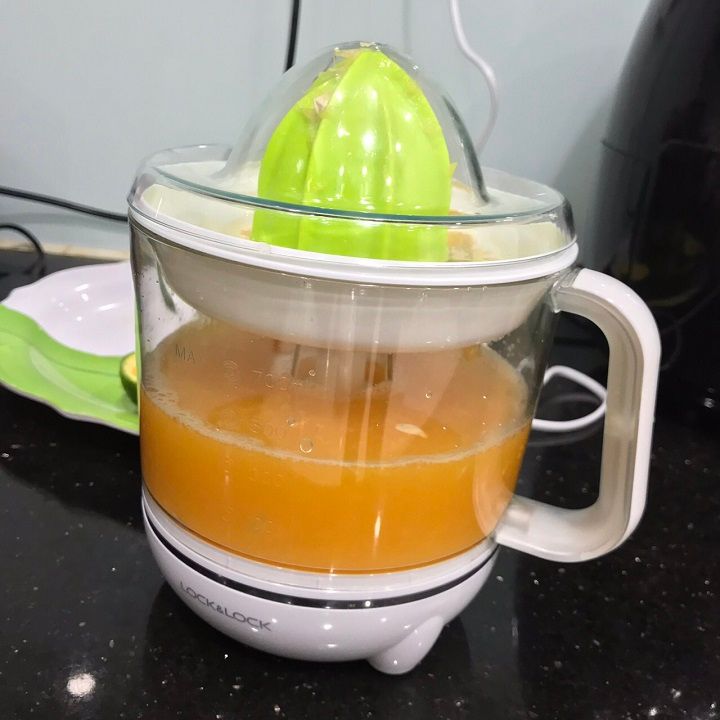 Máy vắt nước cam Lock&Lock EJJ231 700ml – A2ZMART