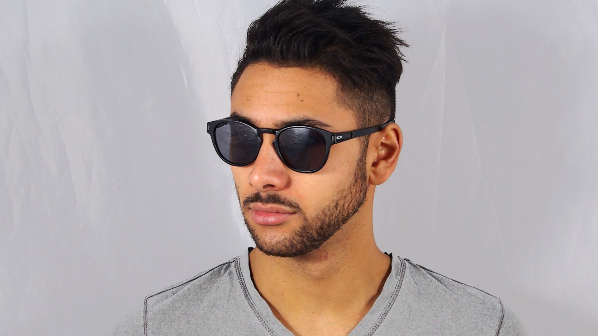Oakley Latch Matte Black/Prizm Grey – JC STORE