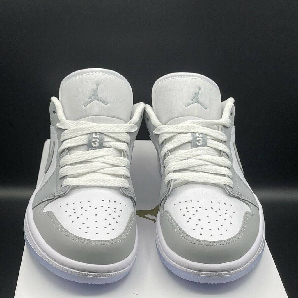 Giày Nike Wmns Air Jordan 1 Low 'White Wolf Grey' DC0774-105 ...