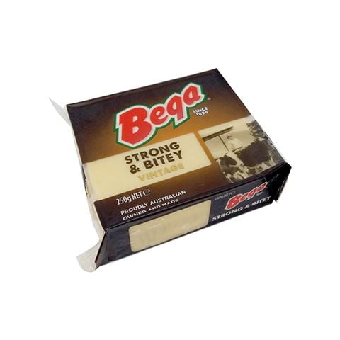 BEGA STRONG & BITEY VINTAGE CHEDDAR BLOCK CHEESE BEGA 250G – Nam An Market