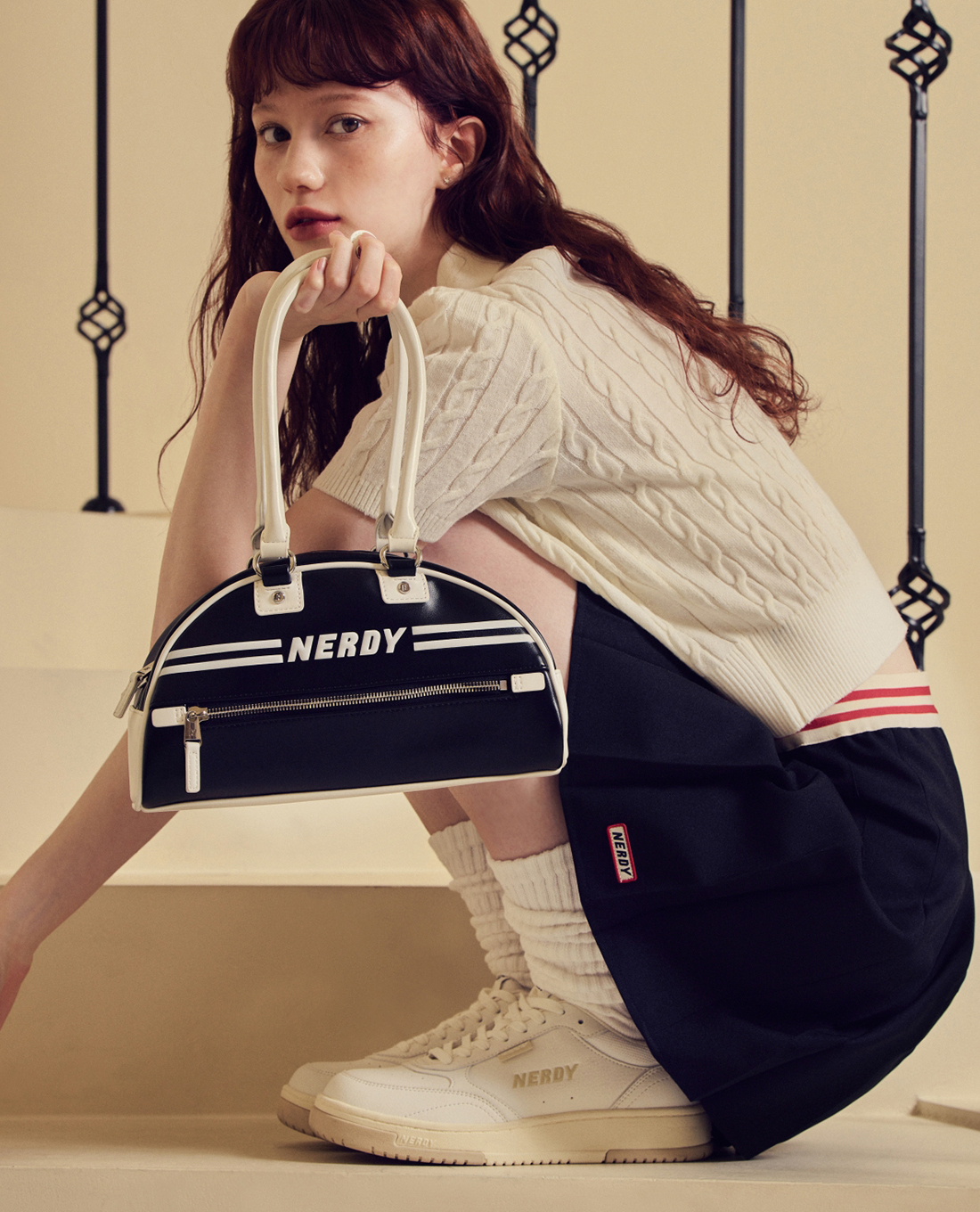 NERDY - Túi xách nữ hình bán nguyệt Mini Bowling