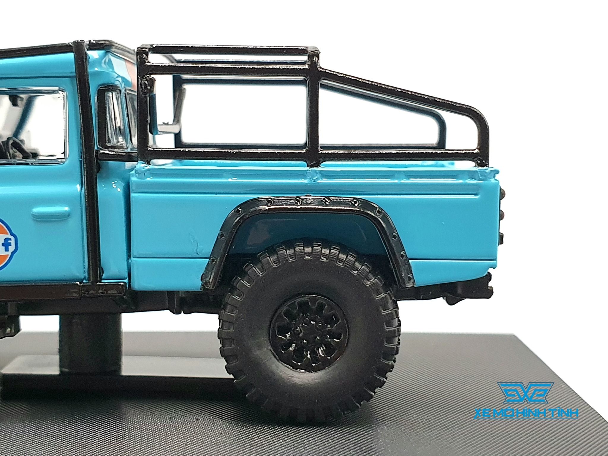 Xe Mô Hình Hình Land Rover Defender 110 1:64 Master ( Xanh Gulf) – Shop ...