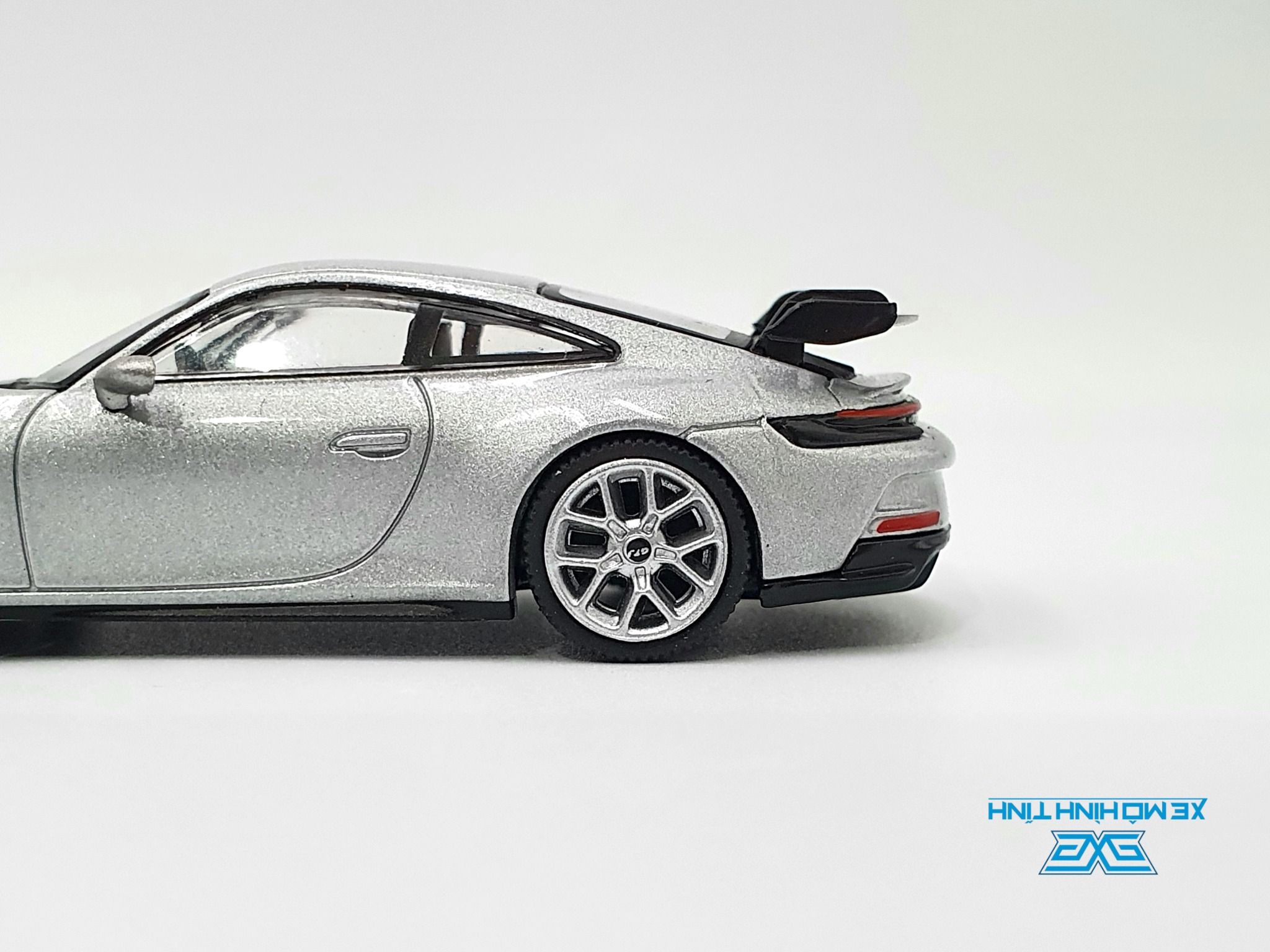 Xe Mô Hình Porsche 911 (922) GT3 GT Silver Metallic LHD 1:64 MiniGT ...