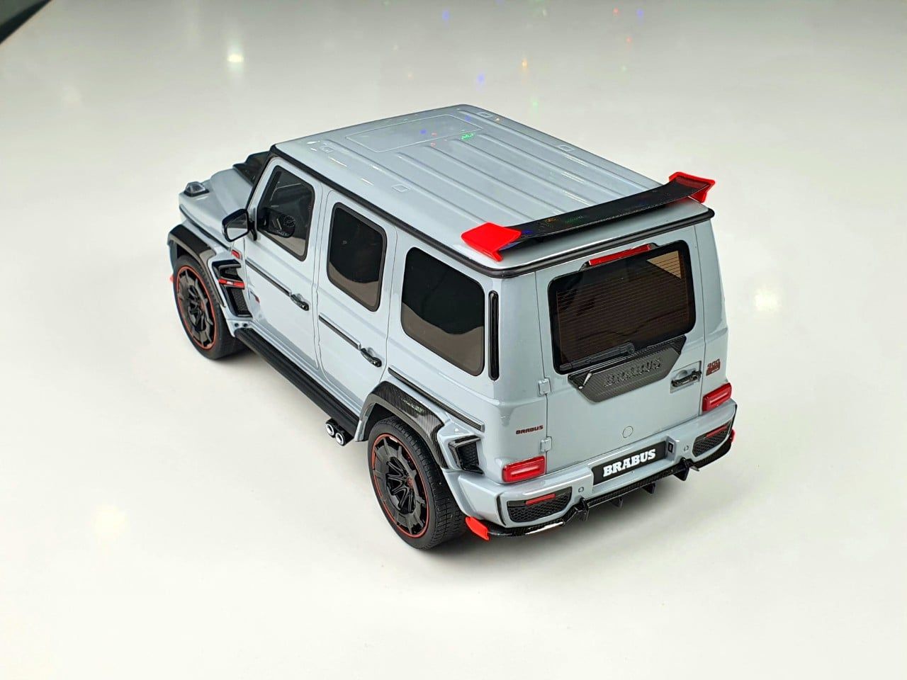 Xe Mô Hình Mercedes-Benz G63 Brabus G900 Rocket Grey 1:18 GTSpirit ( X ...