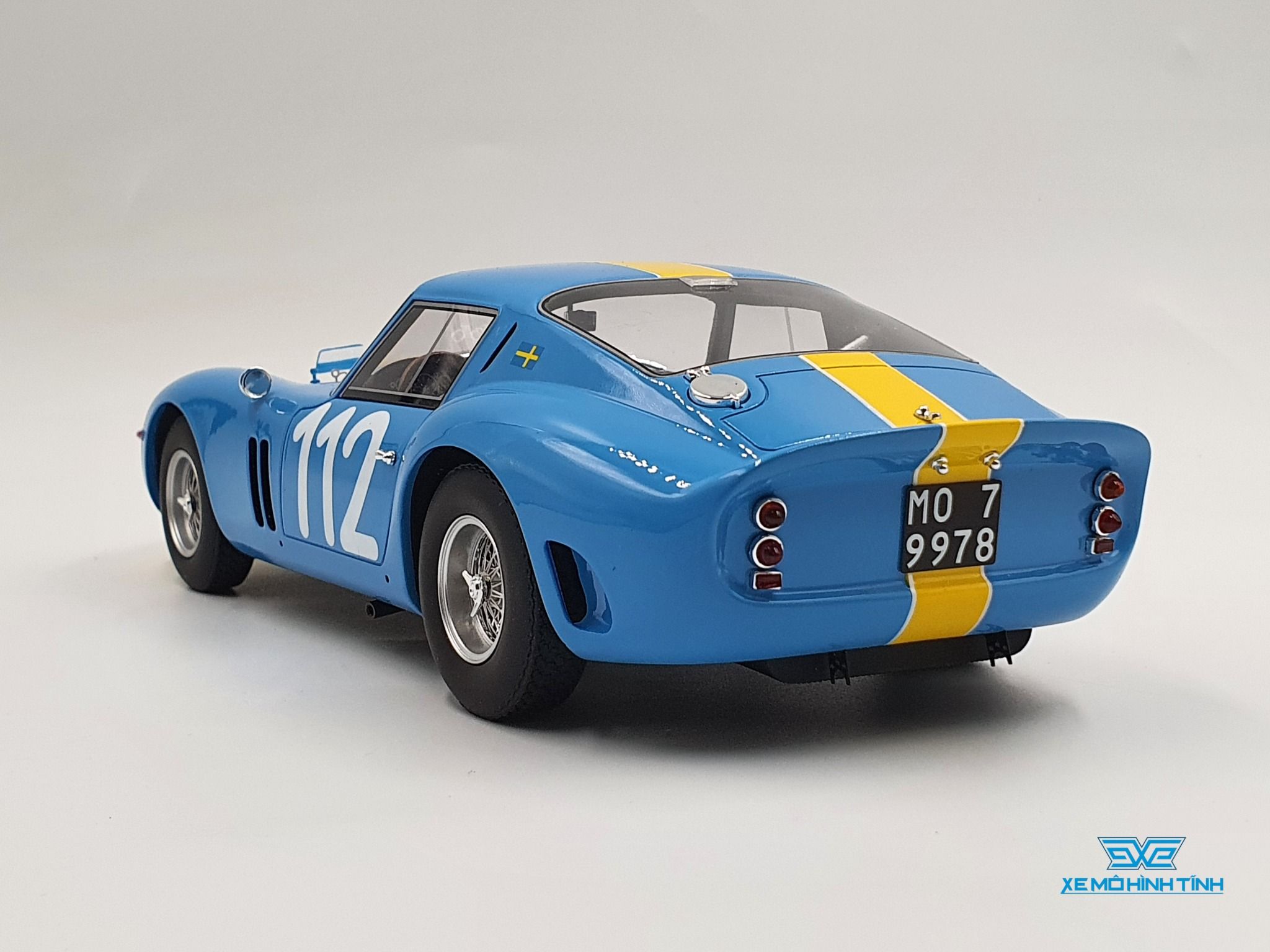 Xe Mô Hình Ferrari 250 GTO #112 1:18 GTSpirit (Xanh) – Shop Xe Mô Hình Tĩnh