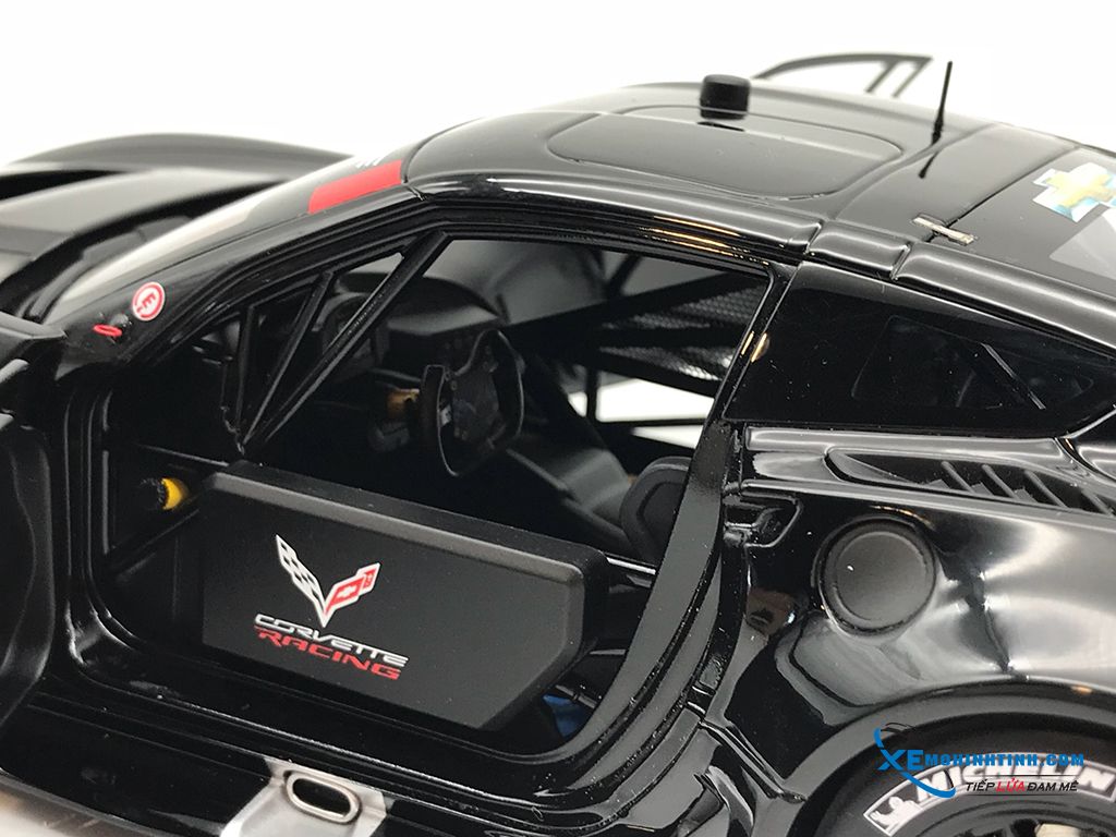 Chevrolet C7.R Autoart 1:18 (Đen) – Shop Xe Mô Hình Tĩnh