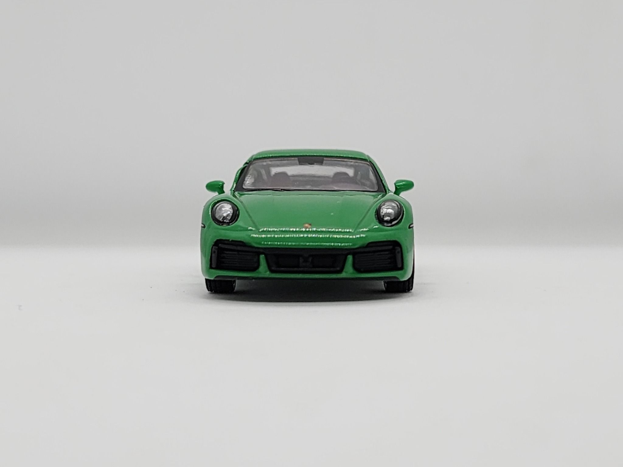 Xe Mô Hình Porsche 911 Turbo S Python Green LHD 1:64 ( Xanh Lá ) – Shop ...