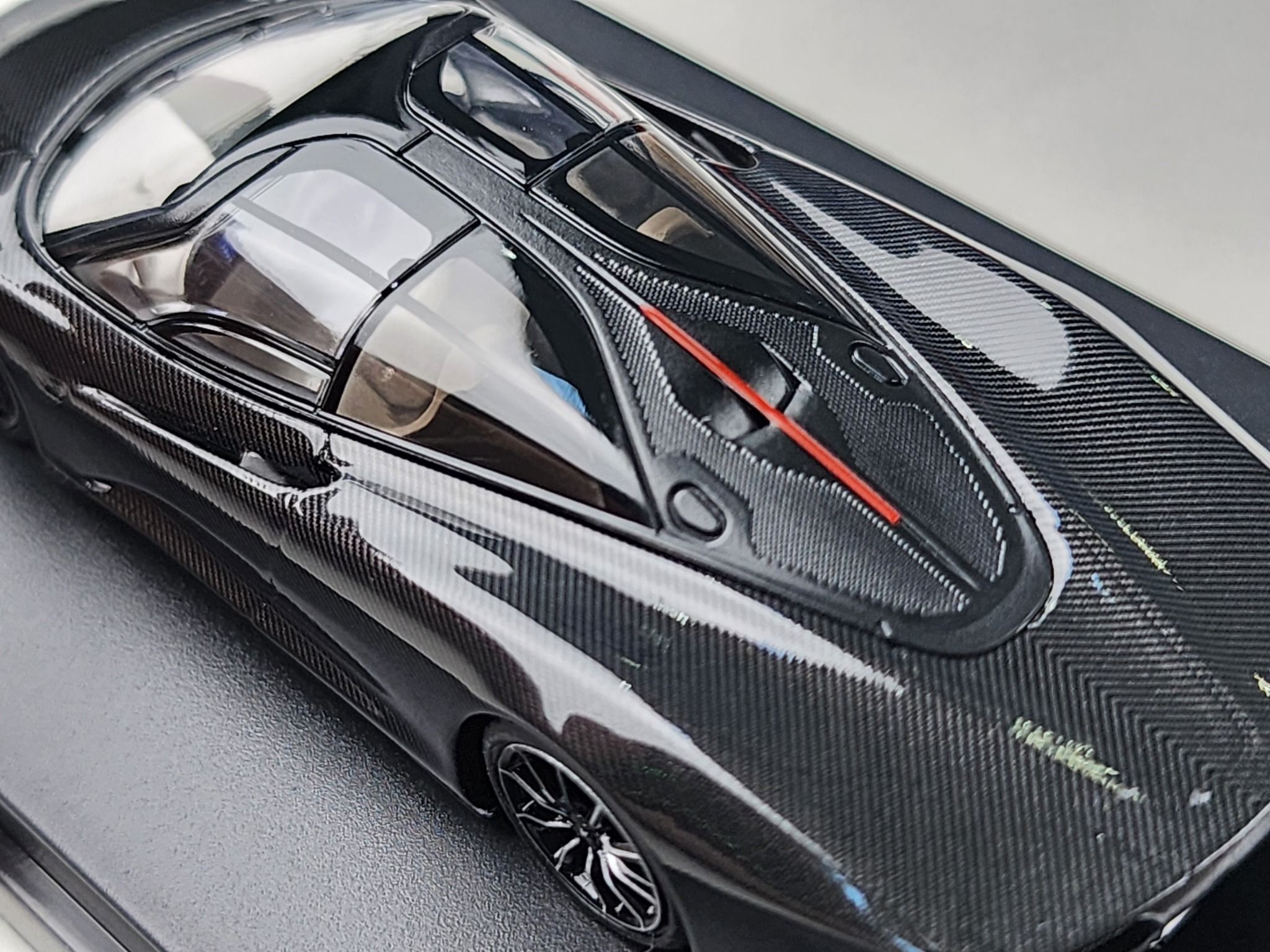 Xe Mô Hình Mclaren Speedtail 1:64 LCD ( Black Carbon ) – Shop Xe Mô ...