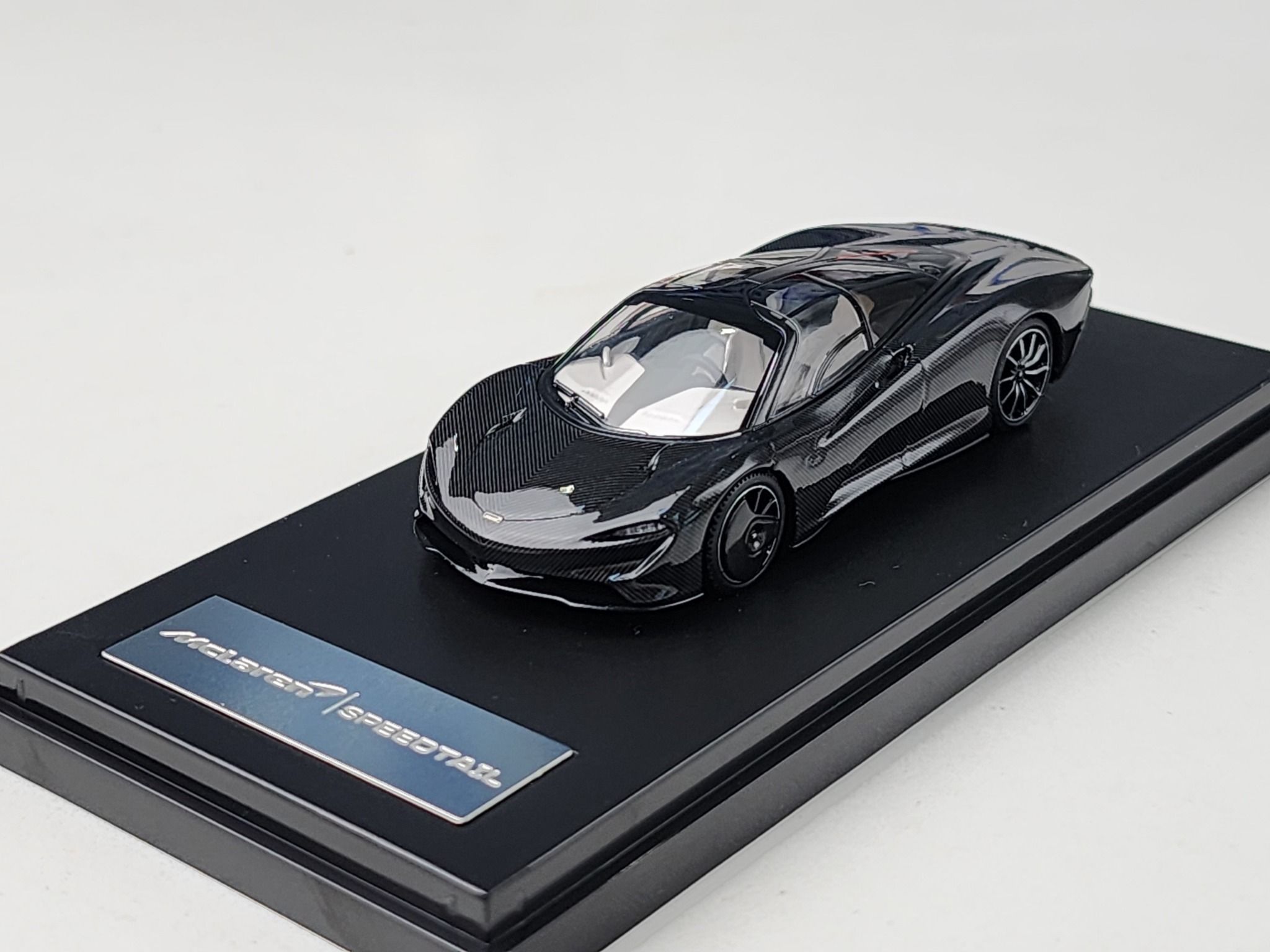 Xe Mô Hình Mclaren Speedtail 1:64 LCD ( Black Carbon ) – Shop Xe Mô ...