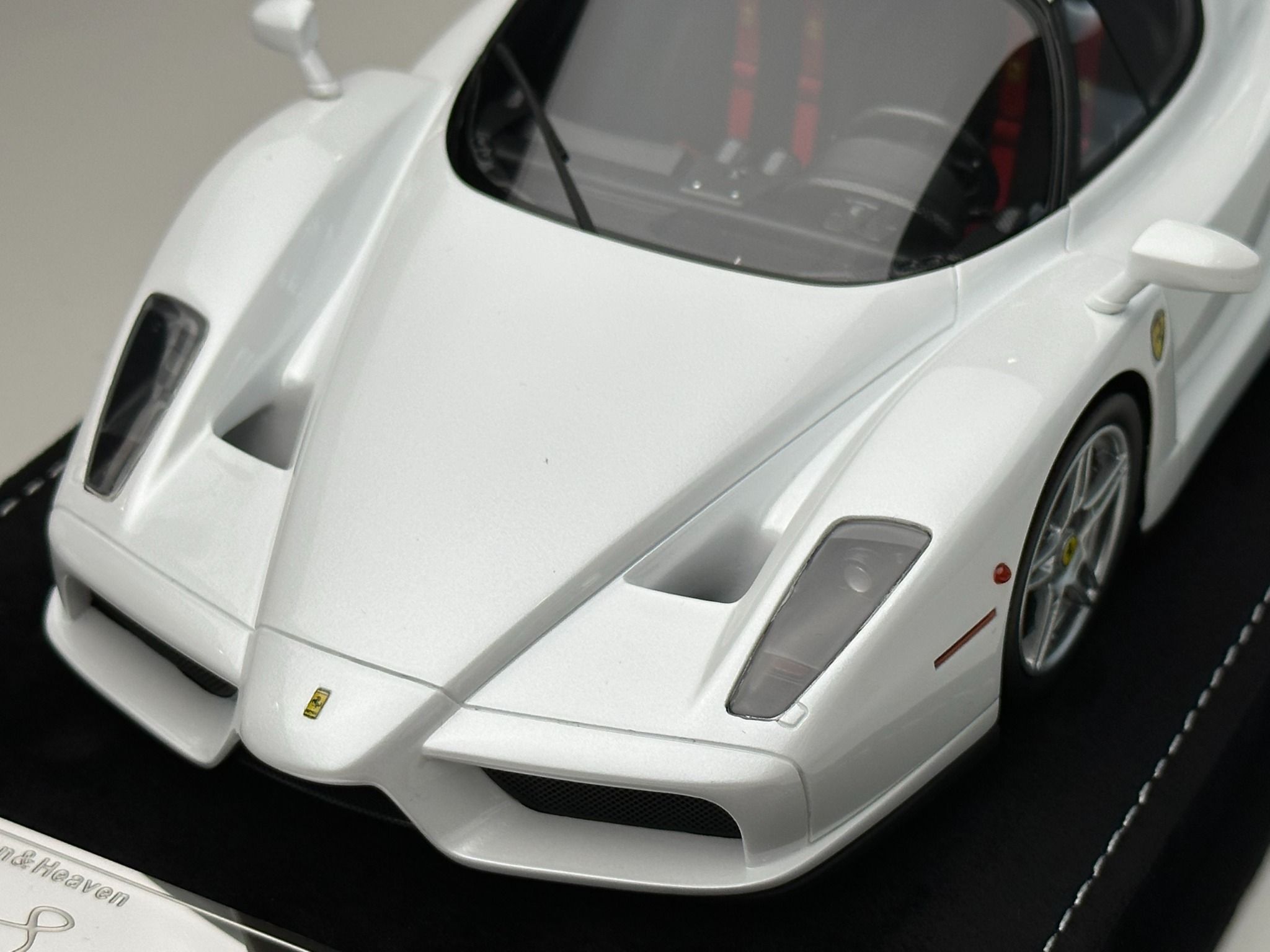 Xe Mô Hình Ferrari Enzo 1:18 HH Model ( Bianco Avorio ) – Shop Xe Mô ...
