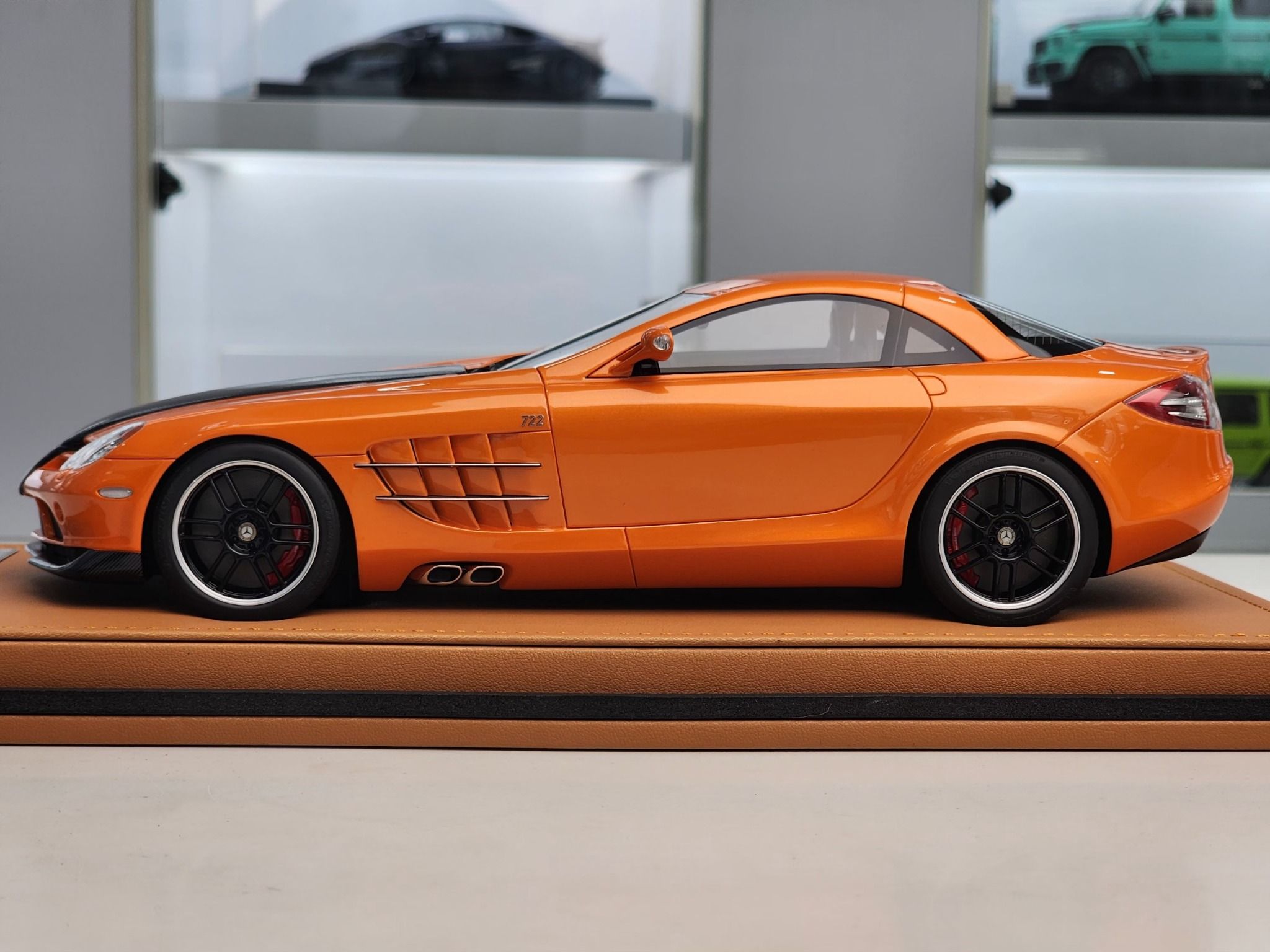Xe mô hình Mercedes-Benz SLR 1:18 Ivy Model (Orange) – Shop Xe Mô Hình Tĩnh