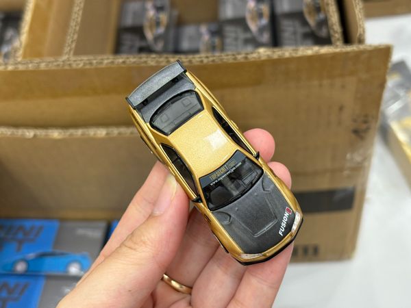 Xe Mô Hình Nissan Skyline GT-R (R34) Top Secret Top Secret Gold - Japa ...