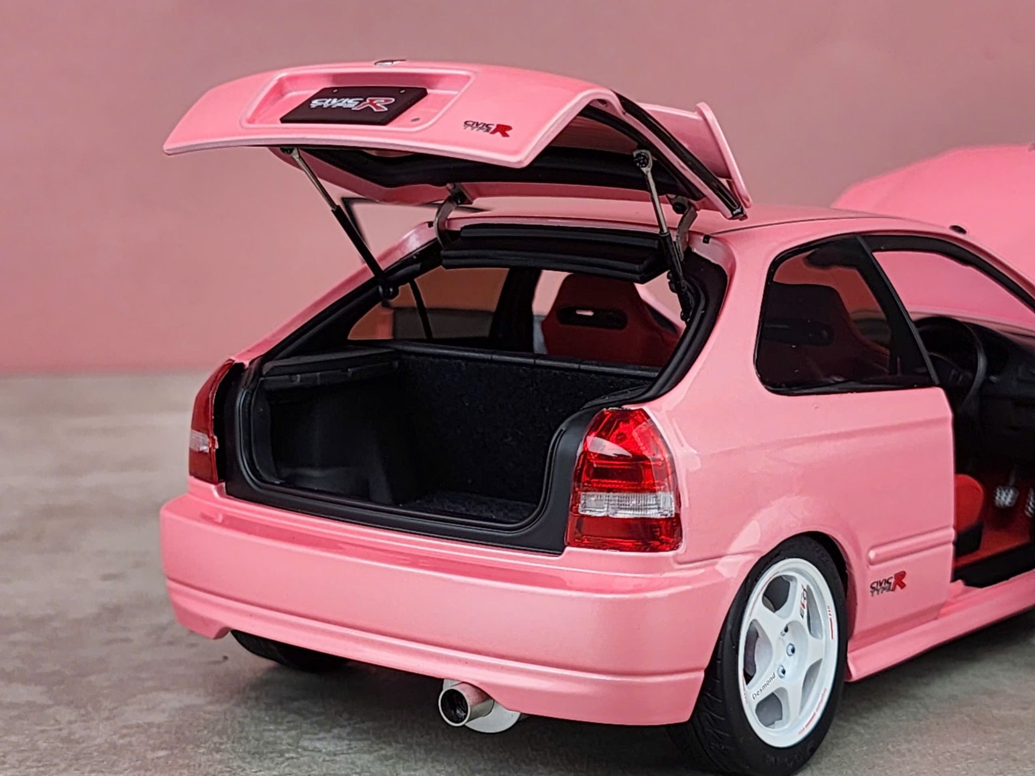 Xe Mô Hình Honda Civic Type R (EK9) 1:18 Motor Helix (Sweet Pink ...