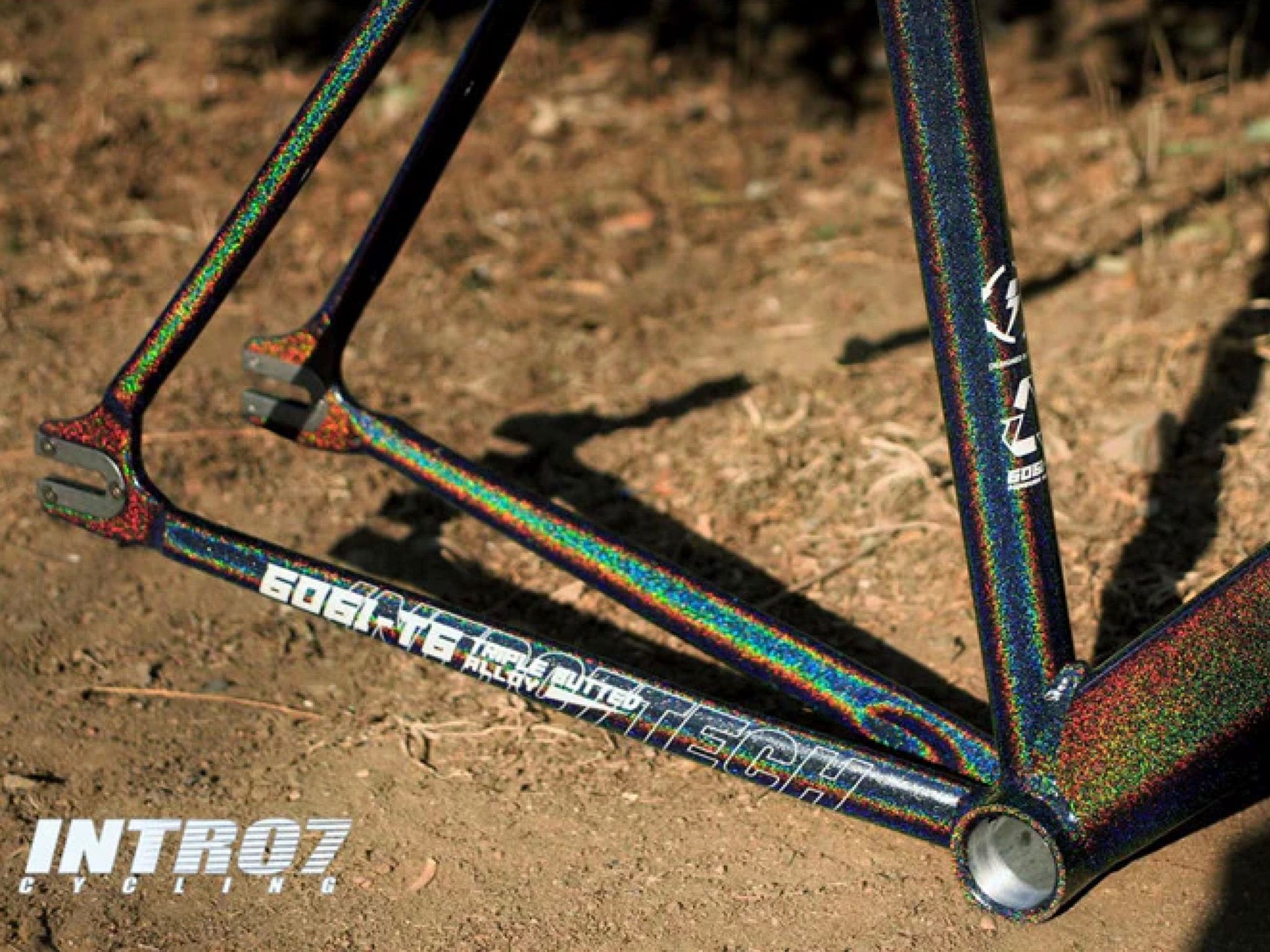 KHUNG SƯỜN XE ĐẠP FIXED GEAR 700c - INTRO7TECH F5-02 - NHÔM - PHUỘC CA ...