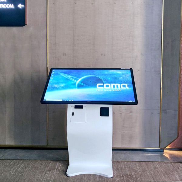 COMQ Q-KIOSK 3237TMT – ComQ