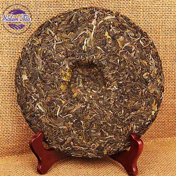 Trà Phổ Nhĩ Sống Đại Tuyết Sơn Bánh 357g Năm 2015