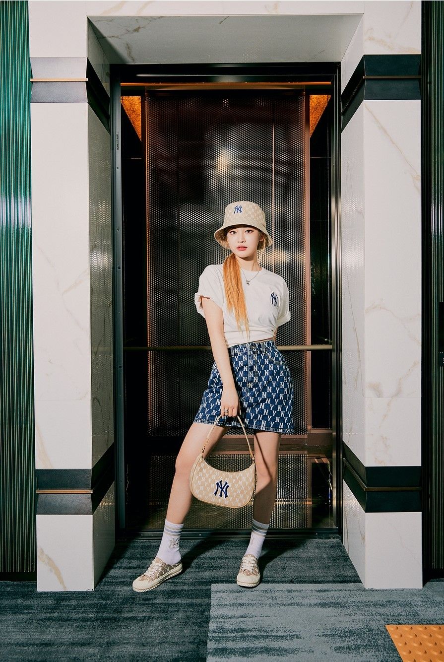 Túi Xách MLB Korea - MONOGRAM HOBO BAG NEW YORK YANKEES - 3ABQS012N-5 ...