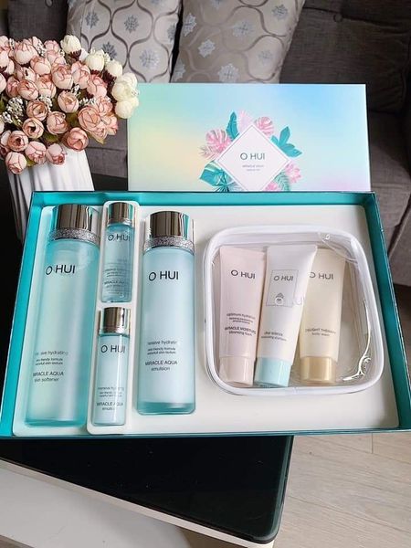 Bộ Ohui Miracle Aqua special set toner + sữa dưỡng + kit sữa tắm ...